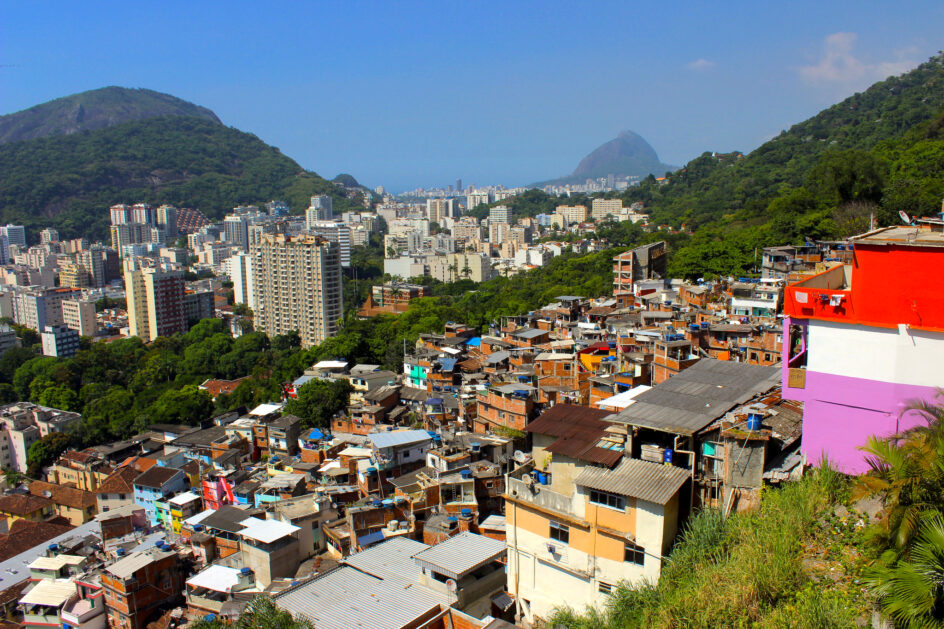 'Of Cities and Slums': Working Paper Analyzes Role of Favelas in ...
