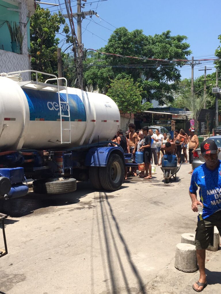 Where’s the Water? Maré Favela Residents Report No Water for Over Two ...