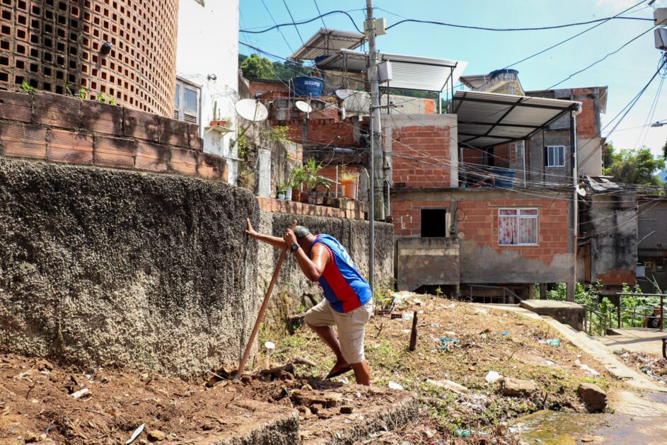Sustainable Favela Network Carries Out Collective Action to Revitalize ...